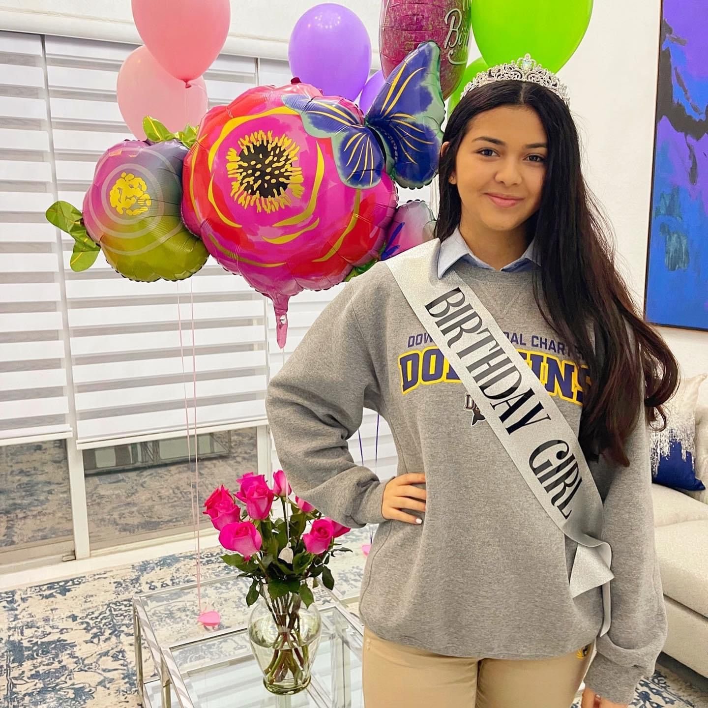 La hermosa Daniela Hernández llegó a sus 15 años - Doral Voice