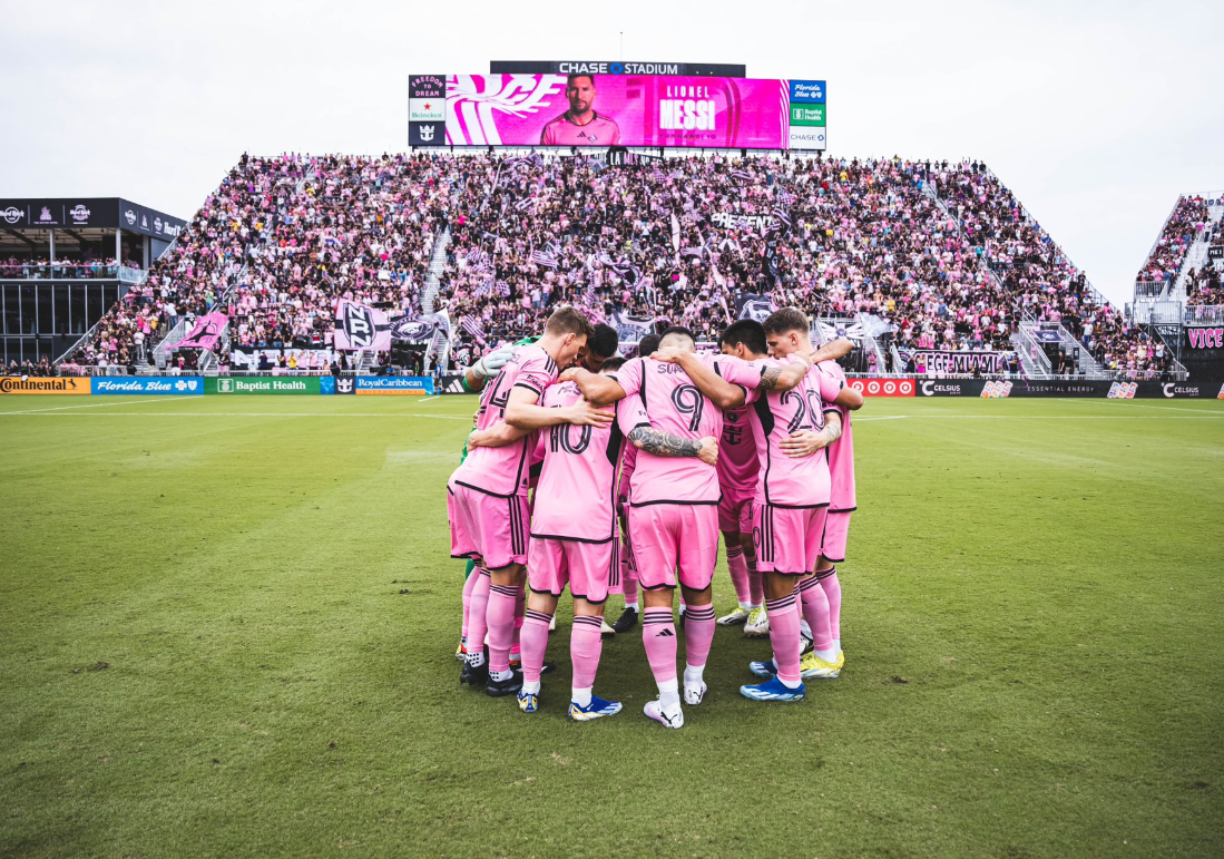Inter Miami goleó 5-0 a Orlando con dobletes de Suárez y Messi - Doral ...